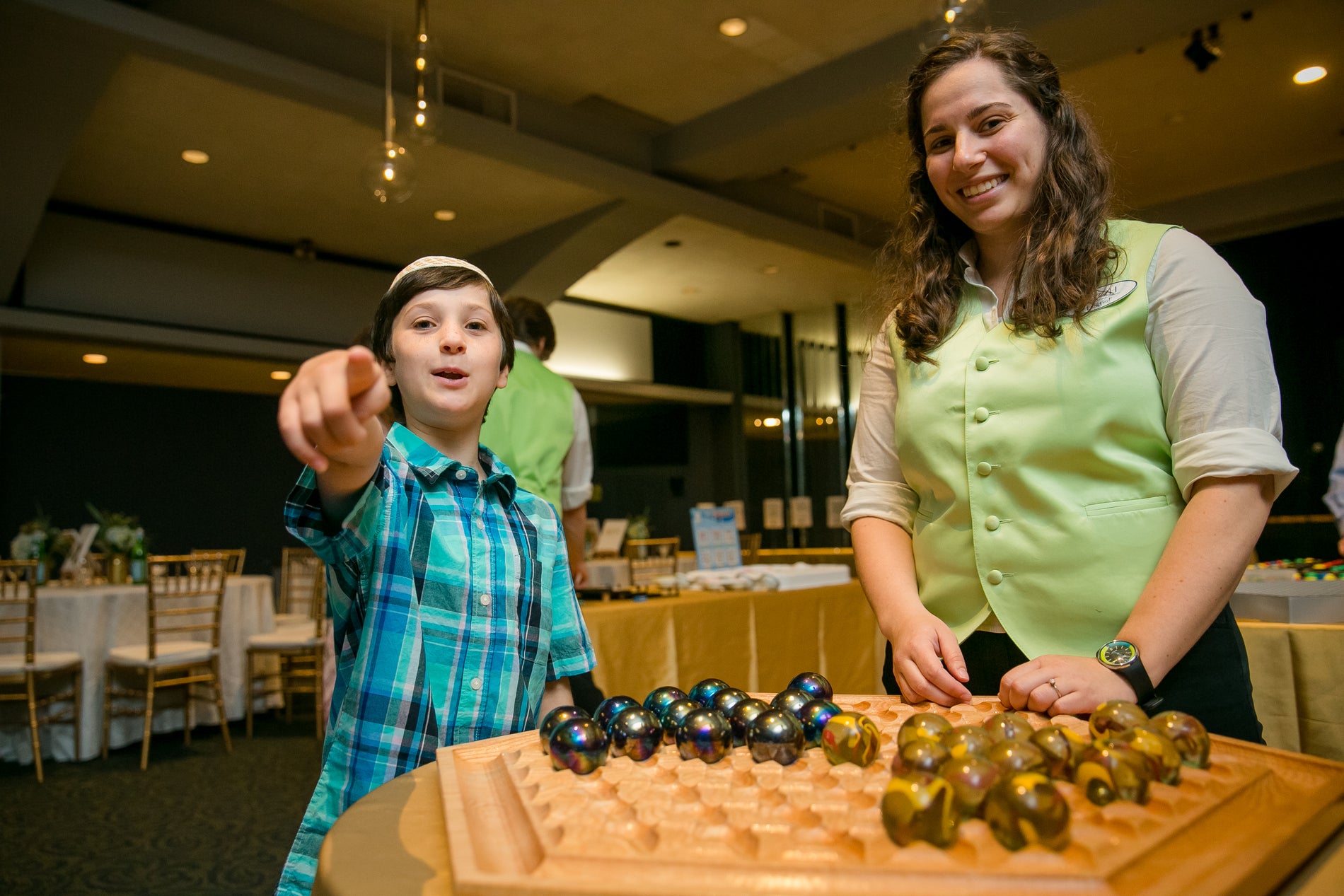 Eureka Puzzles & Games; Intelligent Entertainment and Custom Jigsaws | EurekaPuzzles